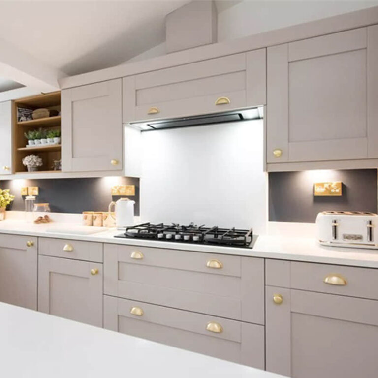 China OEM Kitchen Wall Cabinets Manufacturer | AJ Flying